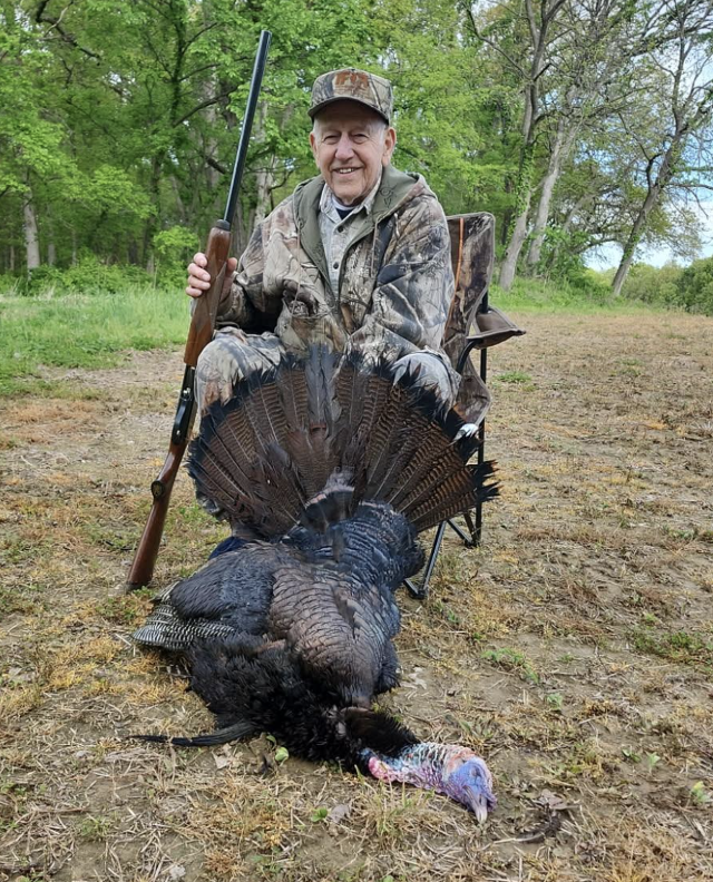 95-Year-Old Bob Becker’s Memorable Turkey Hunt In Calhoun County ...
