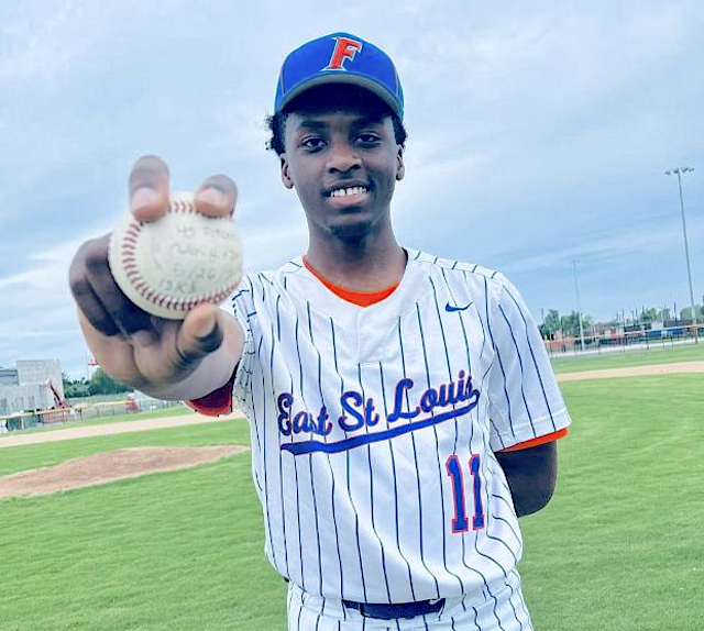 East St. Louis High Pitcher Jarvis Spearman Dominates Playoff Game With ...