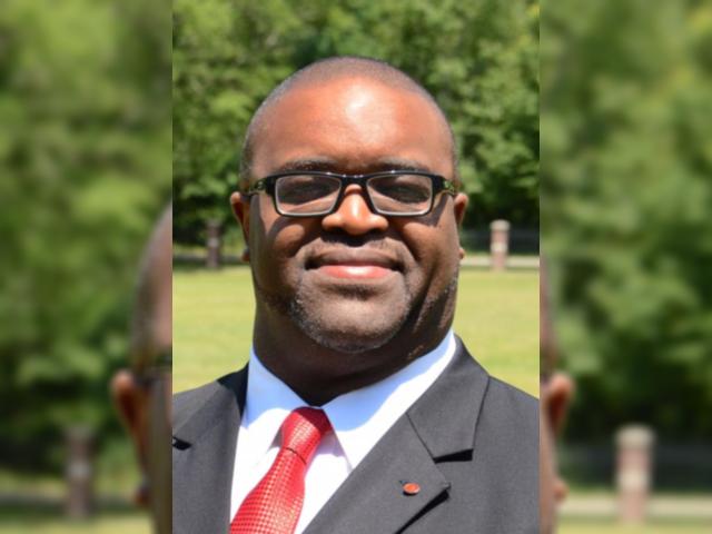 SIUE alumnus Timothy Staples named director of Center for Student ...