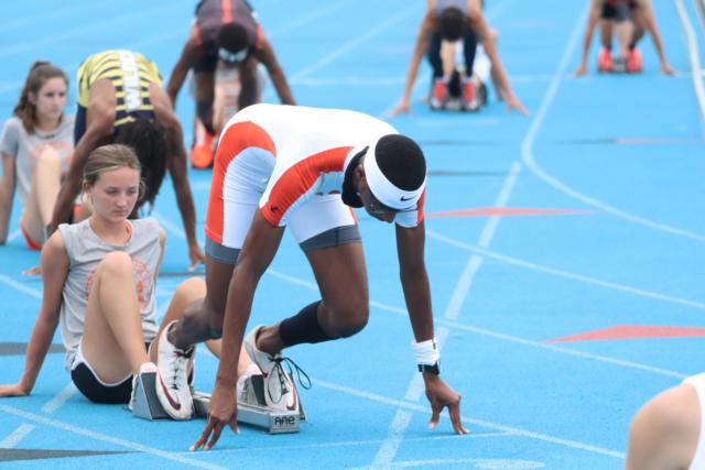 Edwardsville High School Track Phenom Brandon Battle Wrapped Up His ...