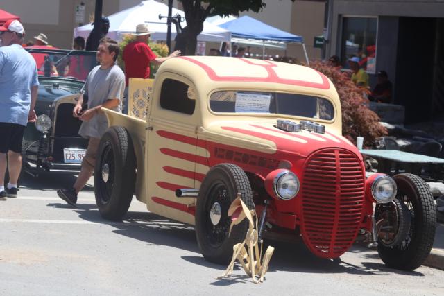 Annual All-Wheels Drive-In Car Show, Pin-Up Girl Competition are Again ...