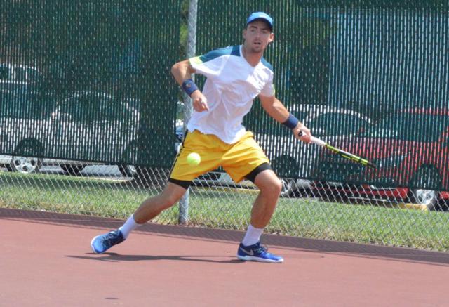 Alex Knight tops tough Pro Wildcard competition, advances to ...