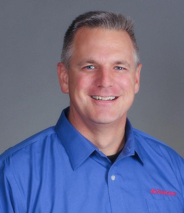 Tom Lane Celebrates 25 Years With State Farm | RiverBender.com