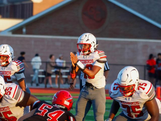 Coach Cody Markle Confident In Alton Football Progress | RiverBender.com