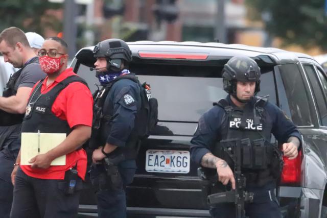 Two St. Louis City Police Officers Injured Saturday Night In Shooting ...
