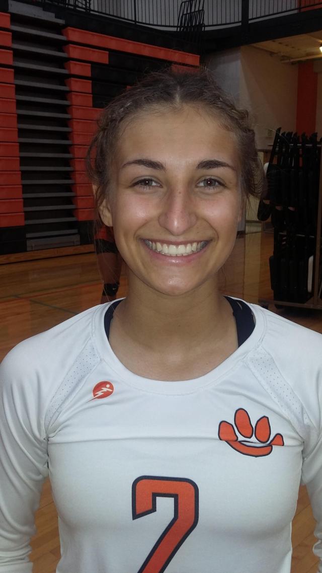 EHS' Woll terms recent volleyball digs achievement 'awesome ...