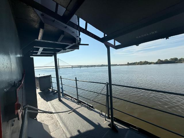 USS LST-325 Docked In Alton For Historic Tours | RiverBender.com