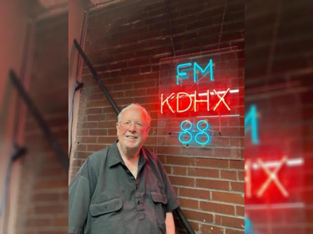 Songwriter's Showcase: Ed Becker | RiverBender.com