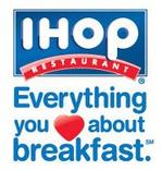 Alton IHOP opens doors | RiverBender.com
