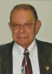 William Klunk (–2018) of Jerseyville, IL | Obituary | RiverBender.com