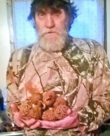 Mark Crader (–2014) of Bunker Hill, IL | Obituary | RiverBender.com