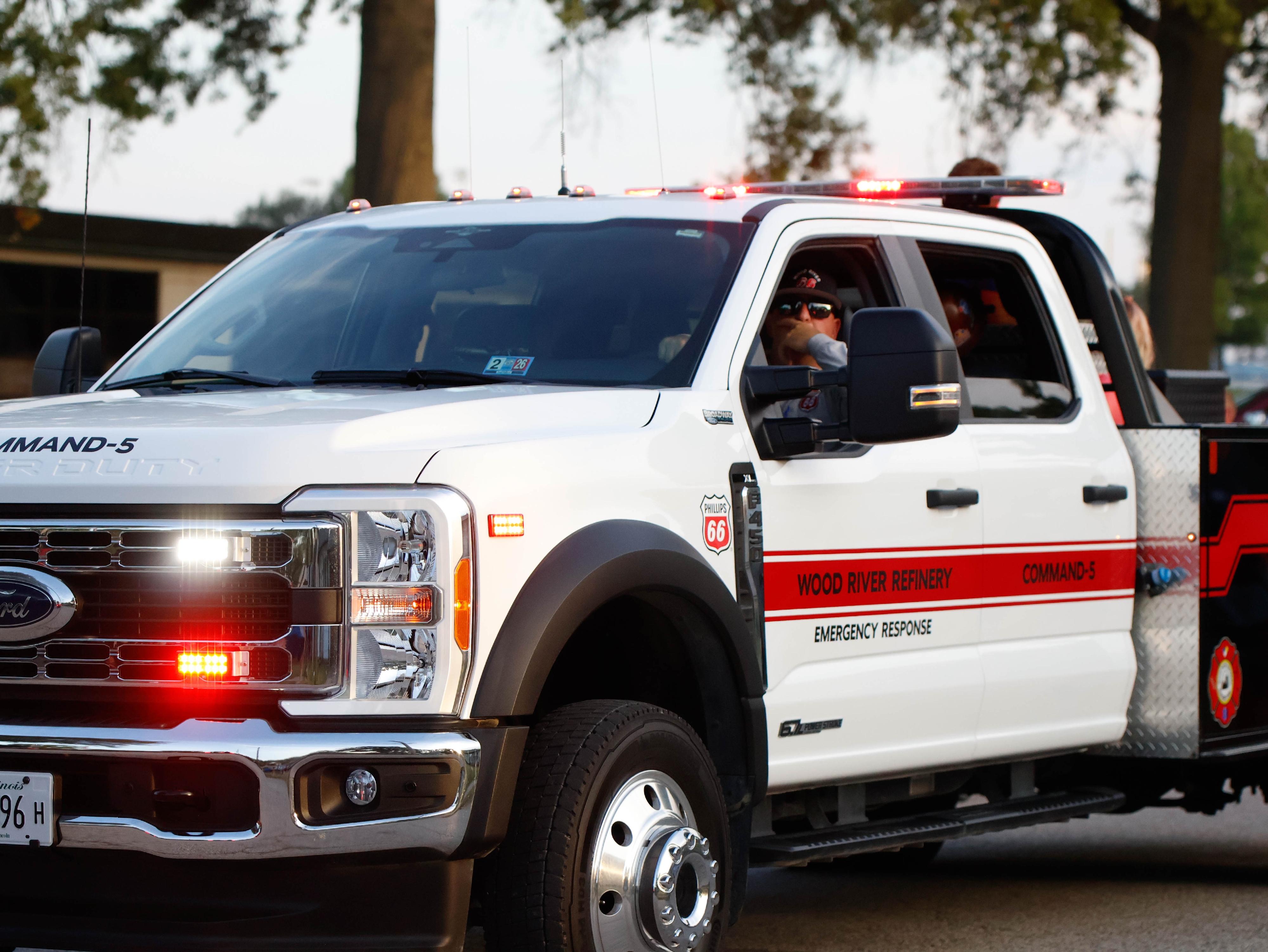 Community Gathers to Celebrate Roxana High Homecoming Traditions ...